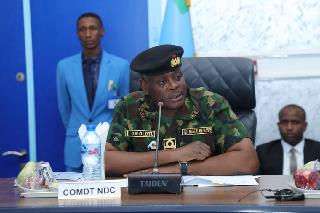 NDC Commandant Led Nigeria Airforce Participants of NDC Course 31 for ...